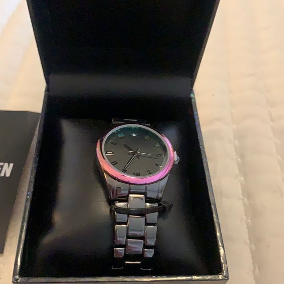 Steve Madden | Accessories | Brand New Steve Madden Shiny Black Watch ...